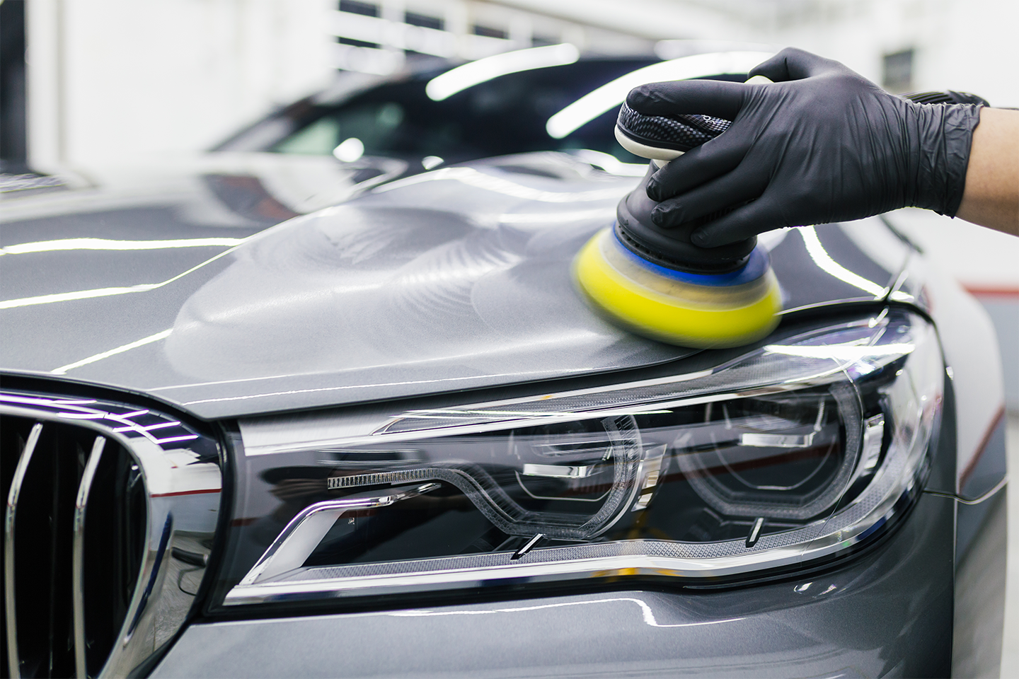 Polering/lakkrens med eller uten lakkforsegling og innvendig vask - 1 ...