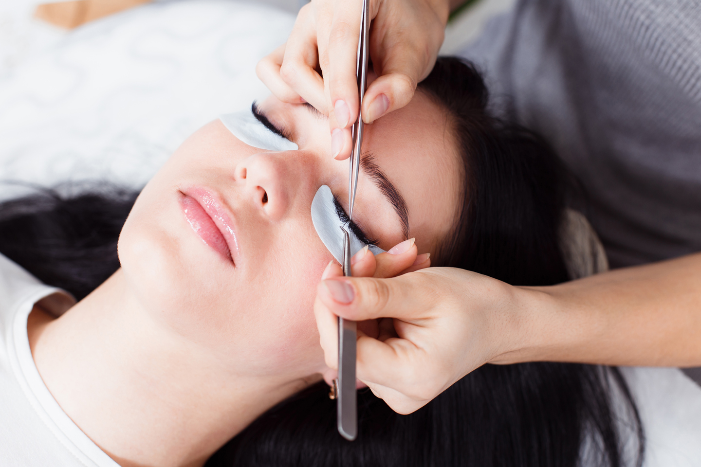 Fransförlängning med nytt set singelfransar | Let’s deal