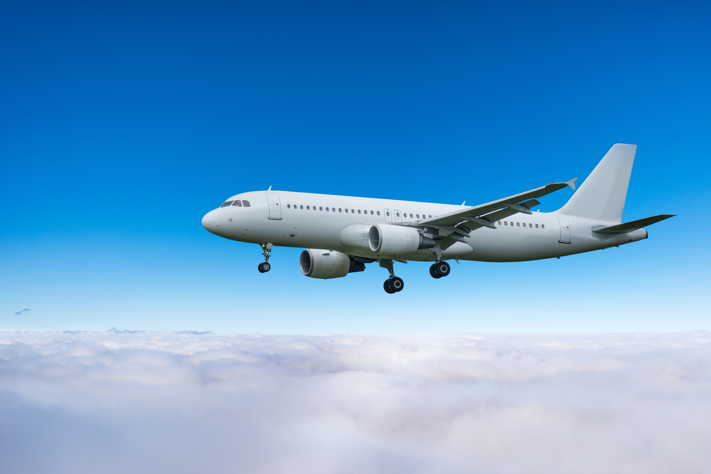 Sök och boka billiga flygresor över hela världen online hos Skyscanner ...