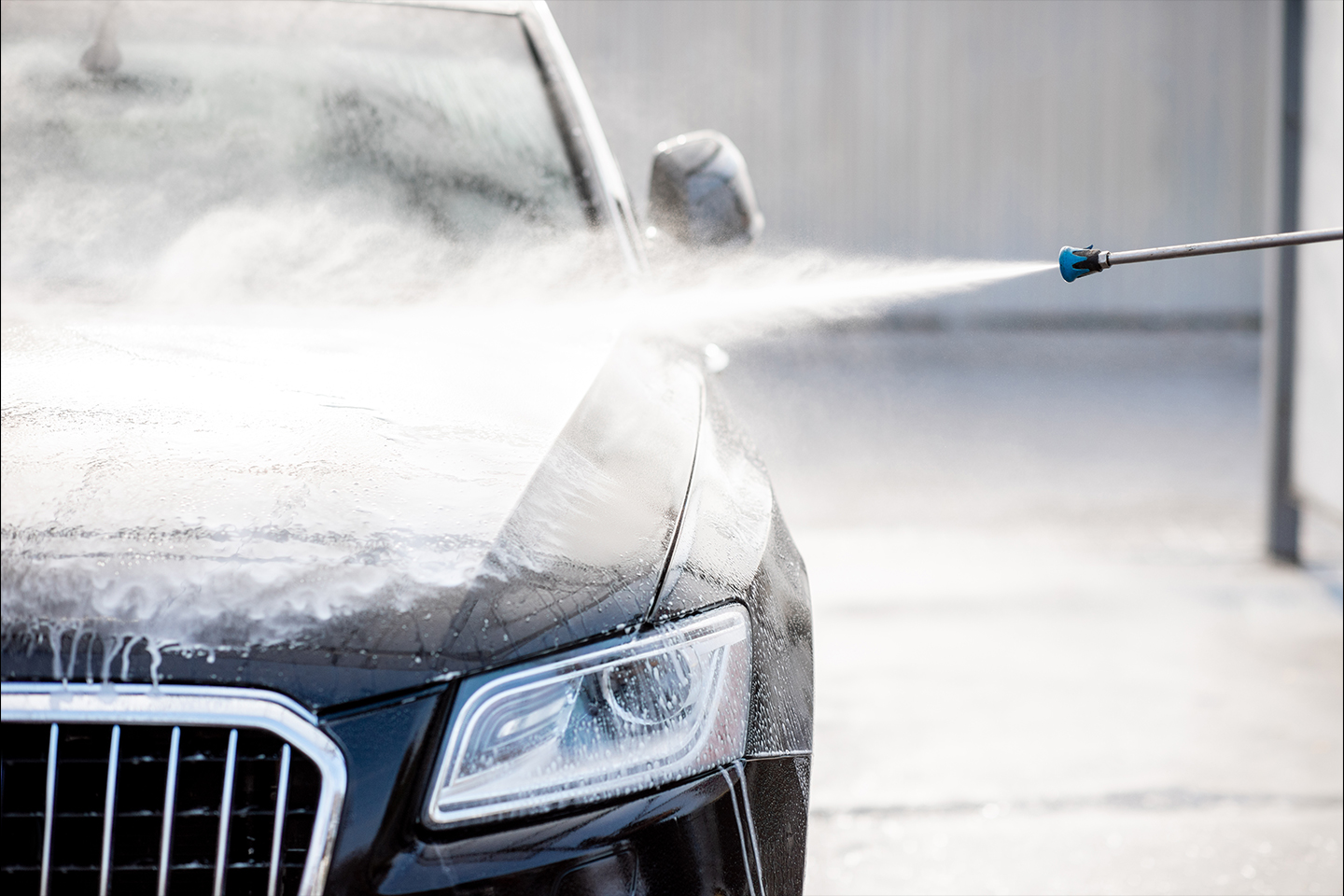 Åpningstilbud! Innvendig og utvendig bilvask hos Auto Change | Let's deal