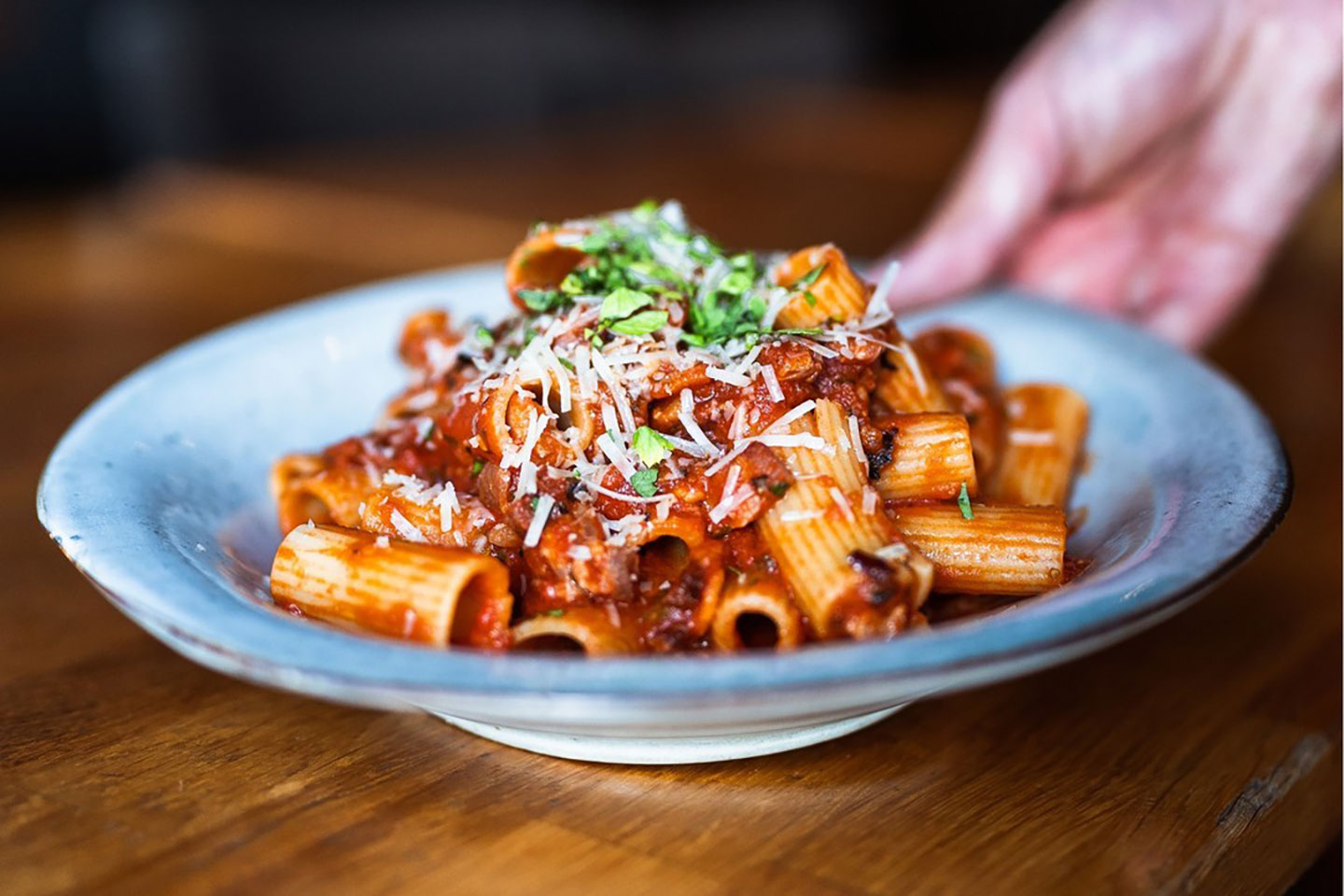 Valfri take away Pasta/Pizza hos V.E.S.P.A på Gustav Adolfs torg | Let ...