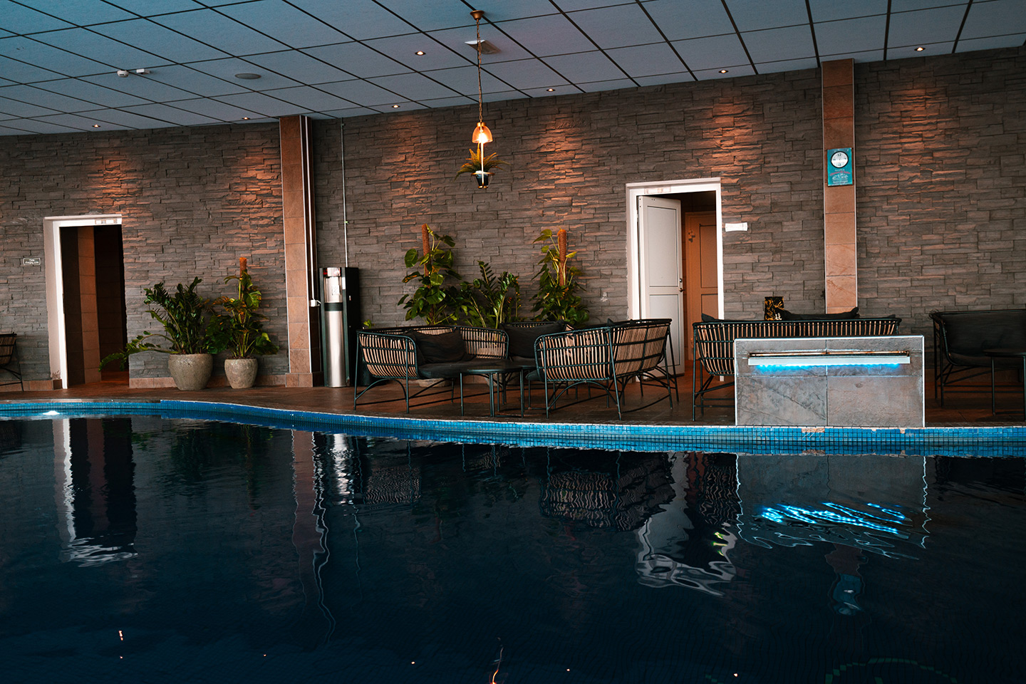 En natt för 2 i deluxe-rum med egen bastu och entré till spa | Let’s deal