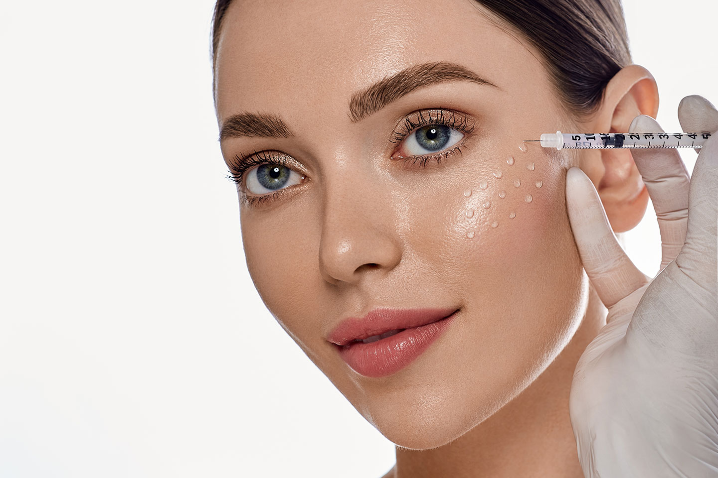 Profhilo - föryngrande injektionsbehandling för ansiktet | Let’s deal