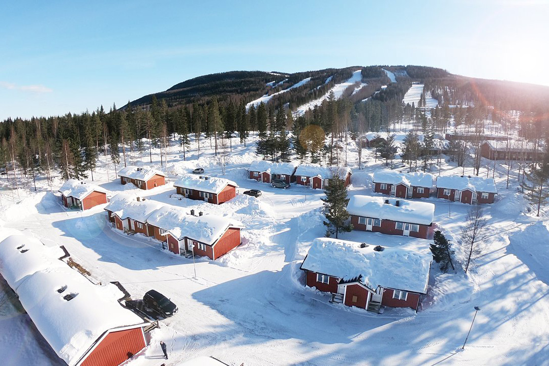 Skidsemester på Hassela Ski Resort (stuga) under vecka 11-15 | Let’s deal